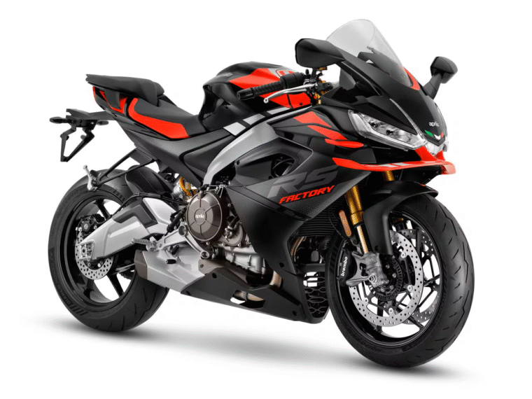 The Screamer Returns: 2026 Honda CBR500R Four and CB500 Super Four ...
